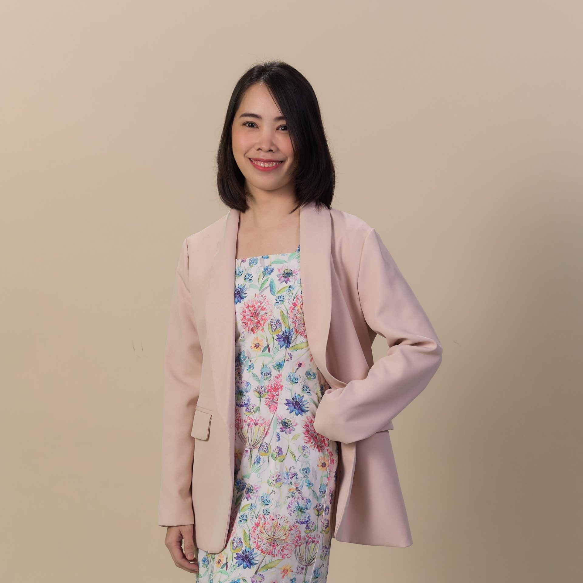 นางสาววัชราพรรณ เสียงสนั่น | CAMT CMU - วิทยาลัยศิลปะ สื่อ และเทคโนโลยี ...