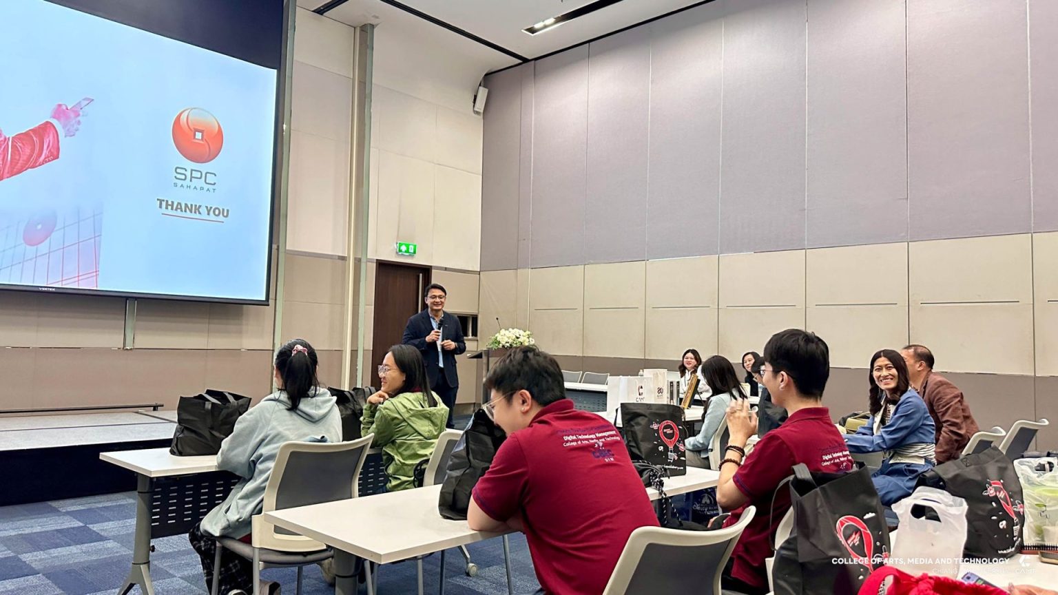 หลักสูตร DTM CBEC ดูงาน สหกรุ๊ปแฟร์ ไบเทคบางนา ครั้งที่ 29 | CAMT CMU - วิทยาลัยศิลปะ สื่อ และ ...