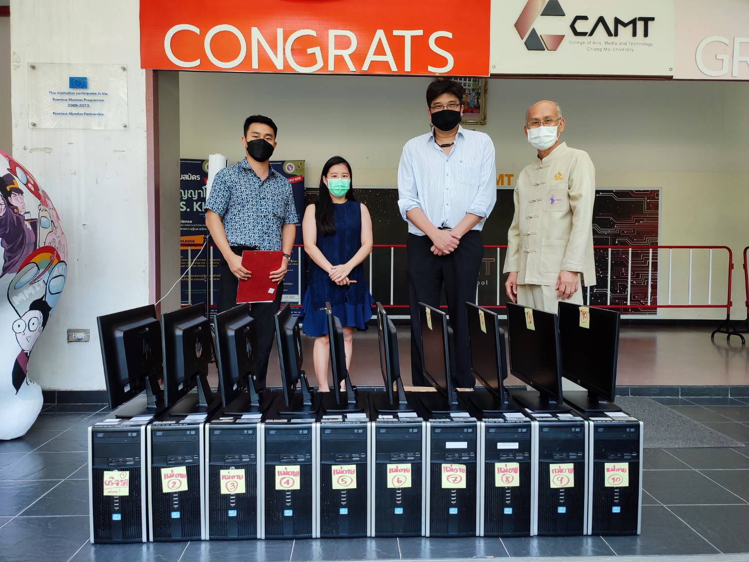 CAMT มอบคอมพิวเตอร์แก่สถาบันภาษา มหาวิทยาลัยเชียงใหม่ | CAMT CMU - วิทยาลัยศิลปะ สื่อ และ ...